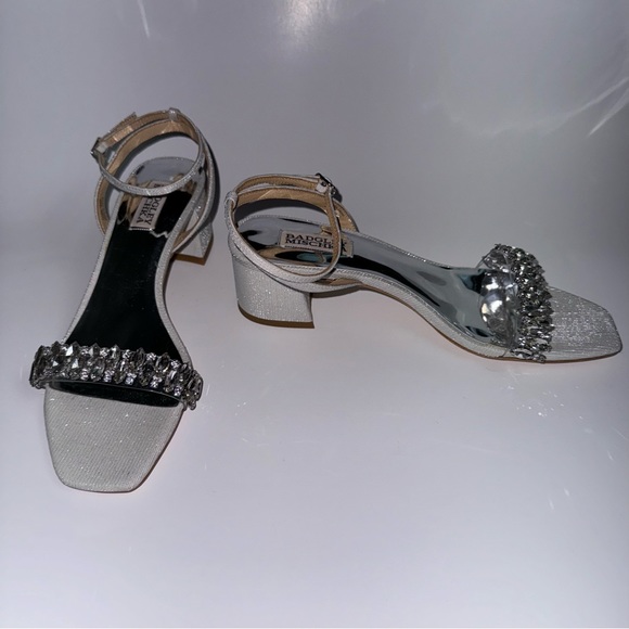 Badgley Mischka | Shoes | New Badgley Mischka Womens 2 Inch Block ...